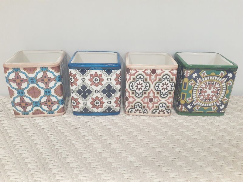 FLOWER POT SQUARE 10X10.8CM | The Famous Arthur Daley's