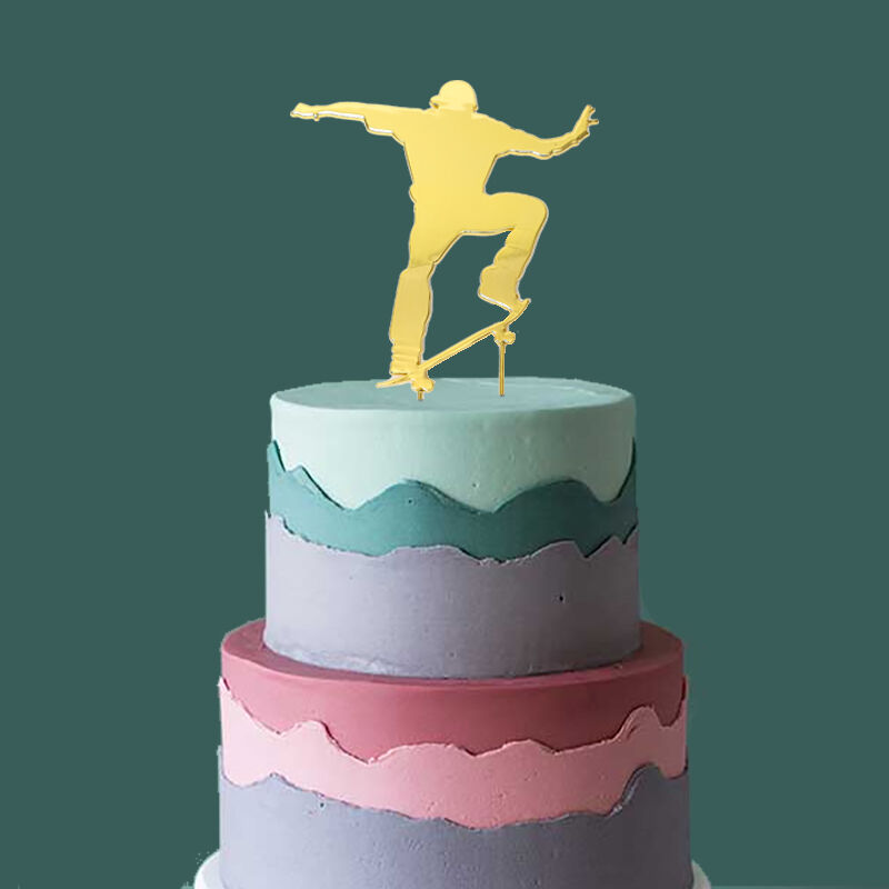 CAKE TOPPER - SKATER - GOLD PLATED | The Famous Arthur Daley's
