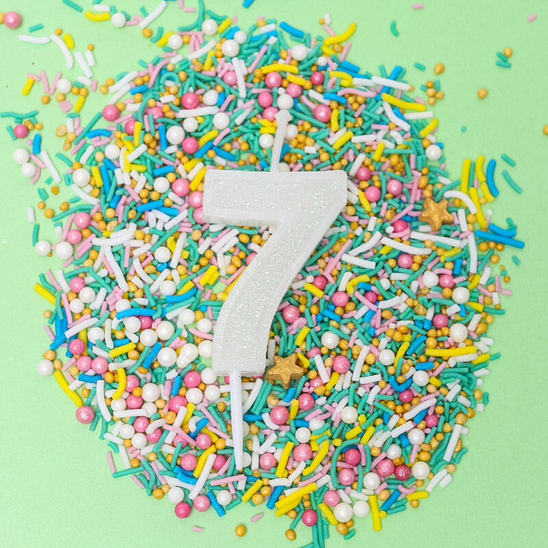 CAKE CANDLE - MINI GLITTER - NUMBER 7 - WHITE | The Famous Arthur Daley's